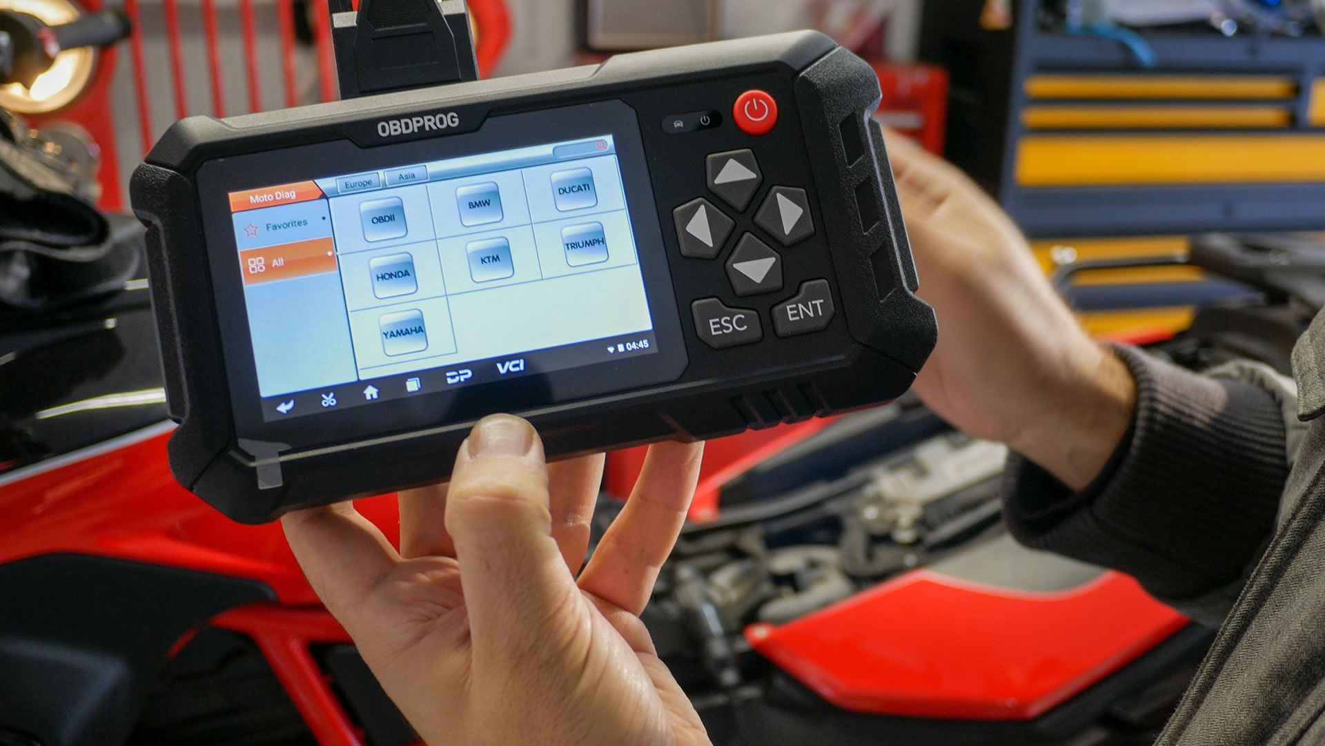 Review: OBDPROG's Moto 100 Diagnostic Scan Tool - YouMotorcycle