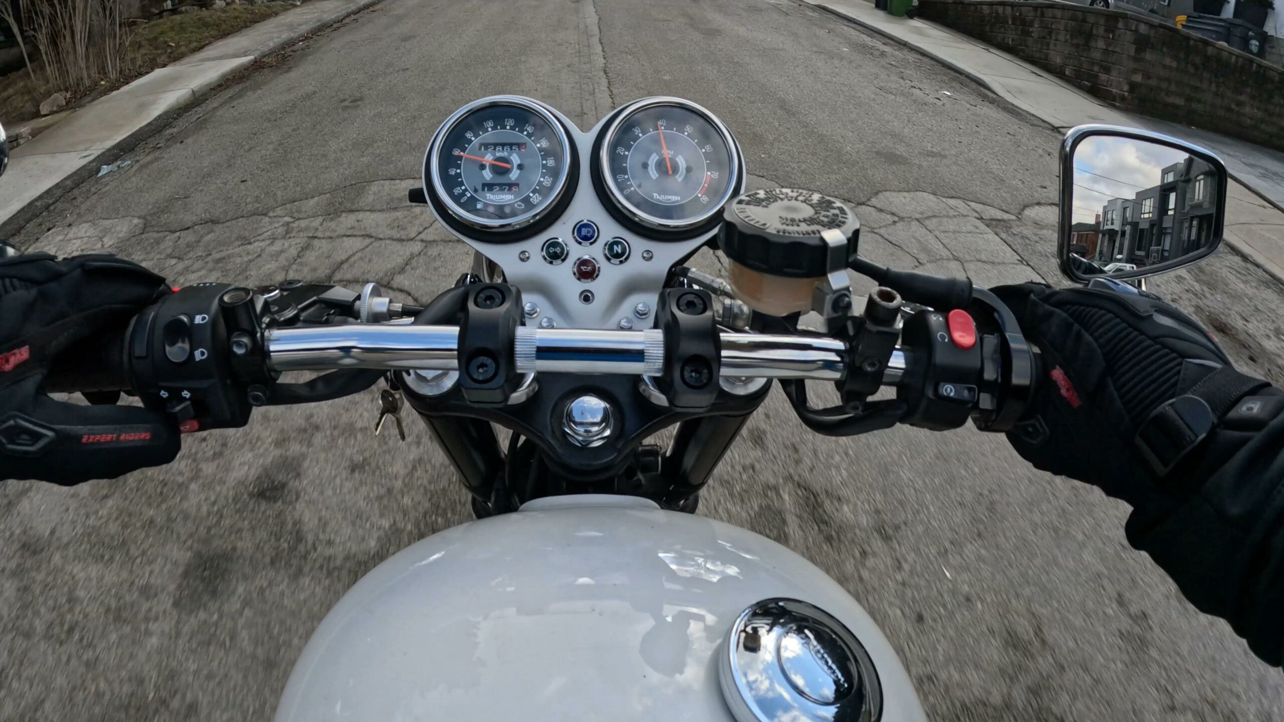 Triumph-Bonneville-ride-quality - YouMotorcycle